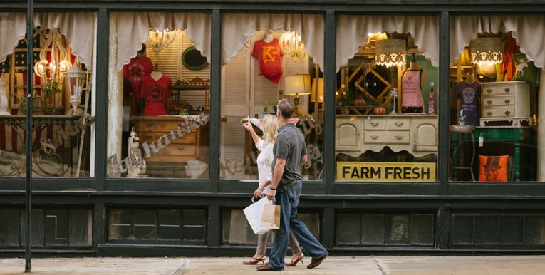 WEST BOTTOMS | Visit KC